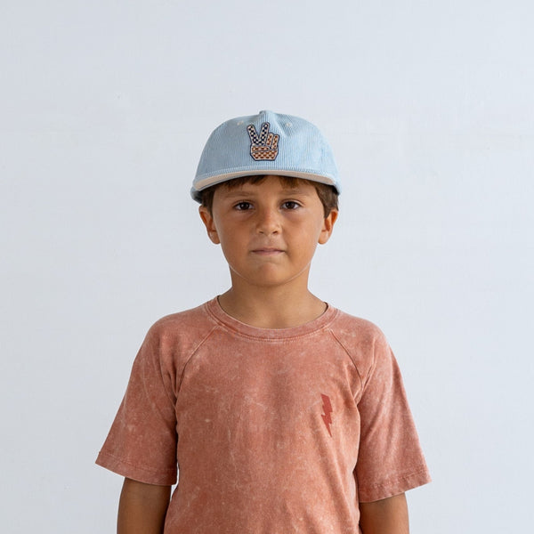 RAD, WHITE AND BLUE – Tiny Whales