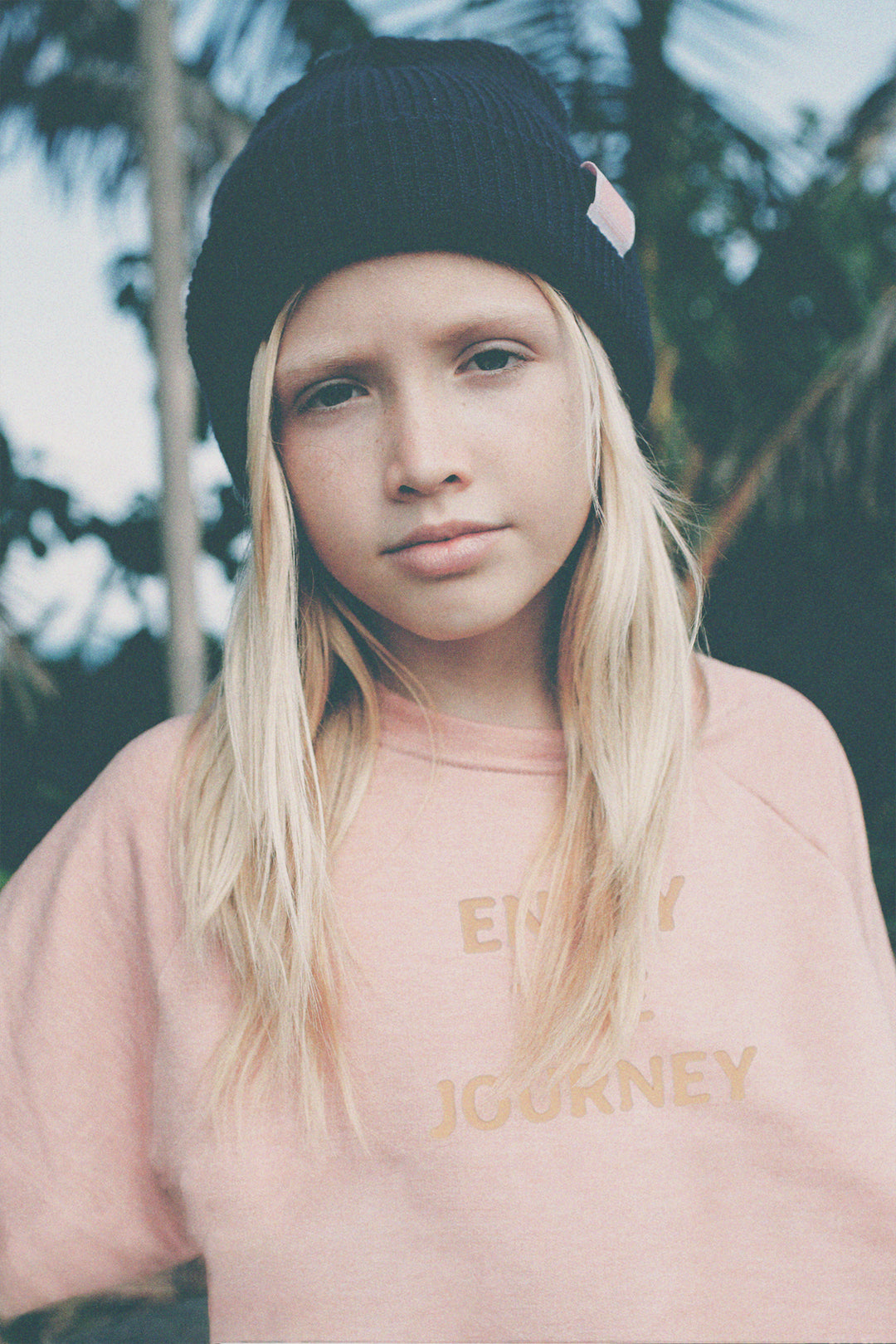 Sol Searcher – Tiny Whales